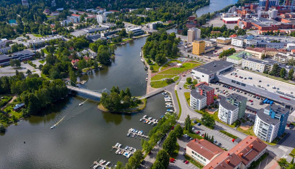 Valkeakoski – kaupunki veden äärellä